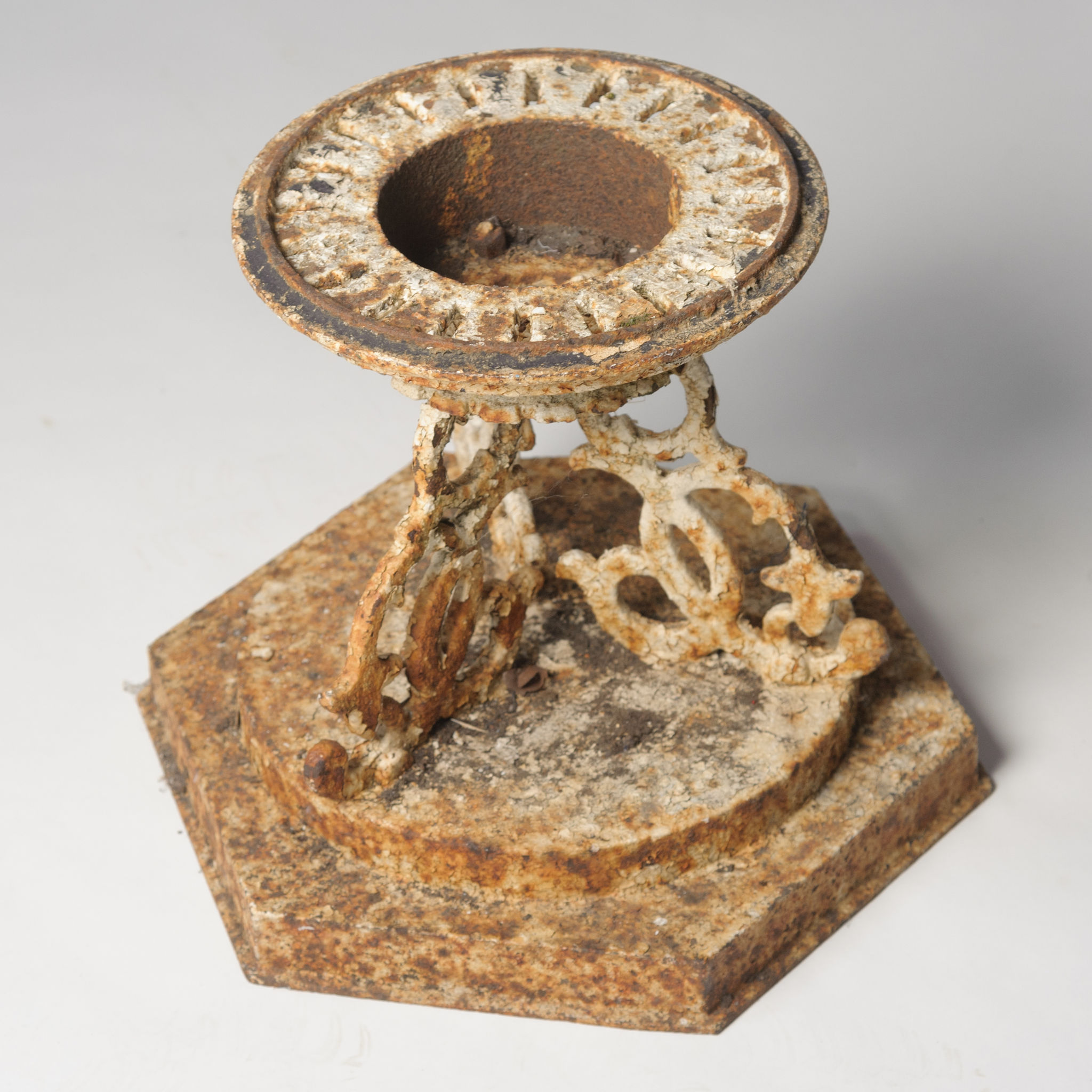 Antique cast iron stand | Nikki Page Antiques